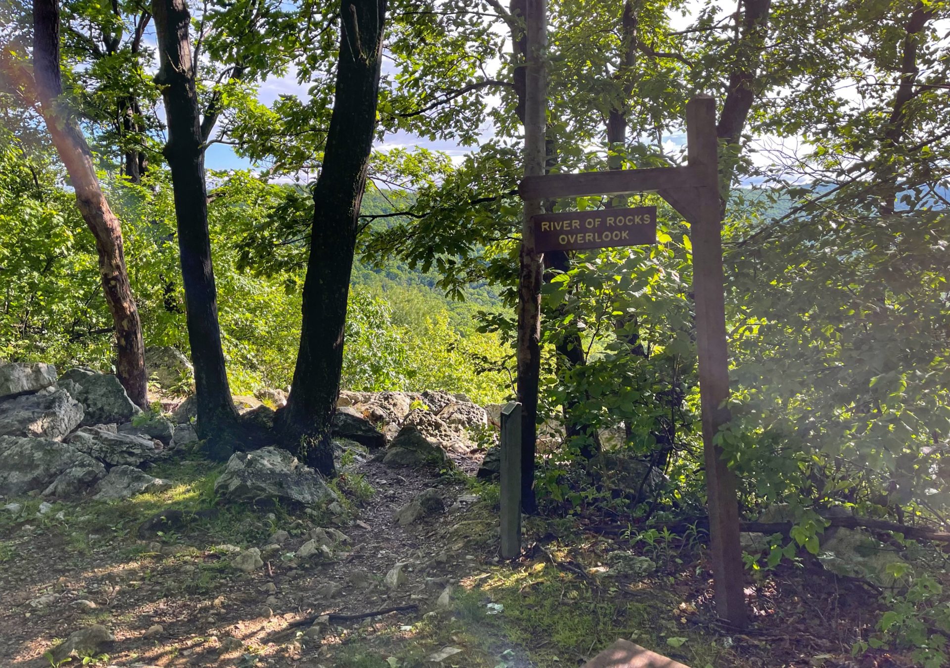 Hawk Mountain Loop | Take a Hike!